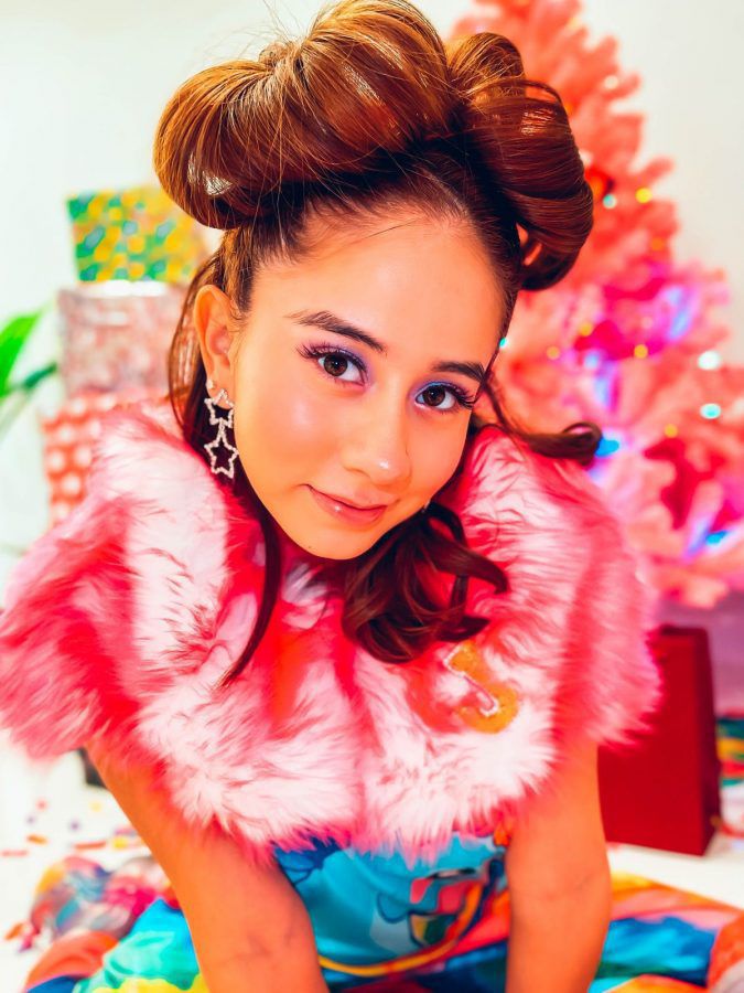 TikTok-Multimillionär Candy Ken: Weihnachten in Pink