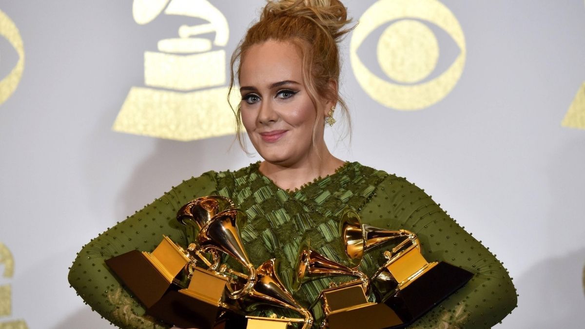 „Hello“ von Adele: Endlich enthüllt – DAS ist die echte Bedeutung der ...