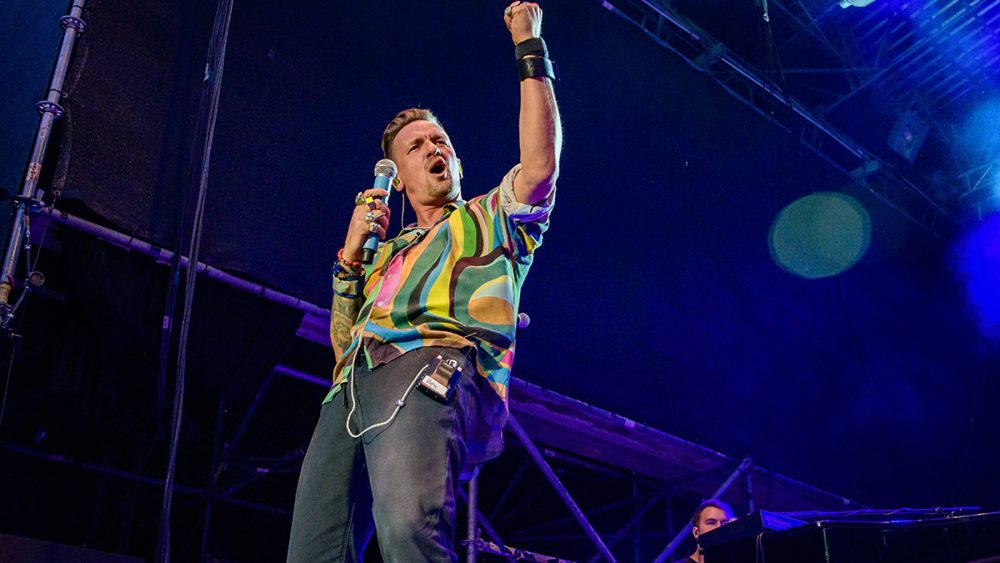 Kim Cattrall hat Partner Russell Thomas bei intimer Zeremonie in London ...